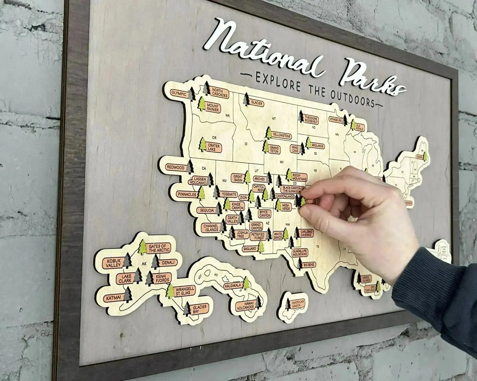 US Wooden National Parks Travel Map With Trees To Record Park Visits ...